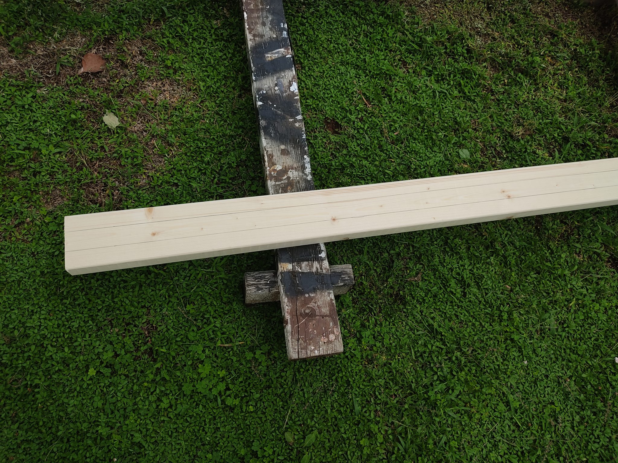 ディアウォールを使ってリビングに仕切り壁を作ってみた。 | marut-diy