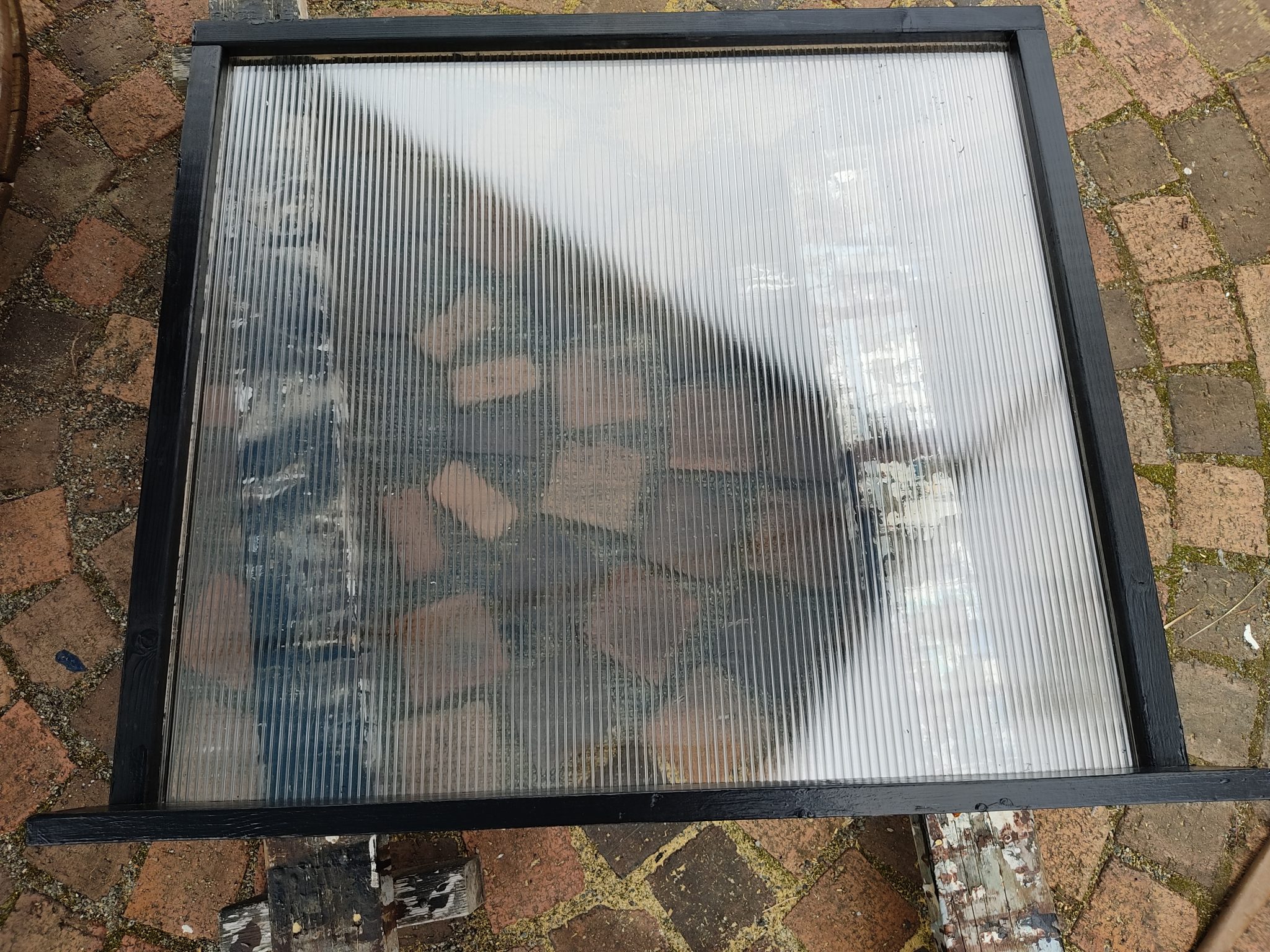 ディアウォールを使ってリビングに仕切り壁を作ってみた。 | marut-diy